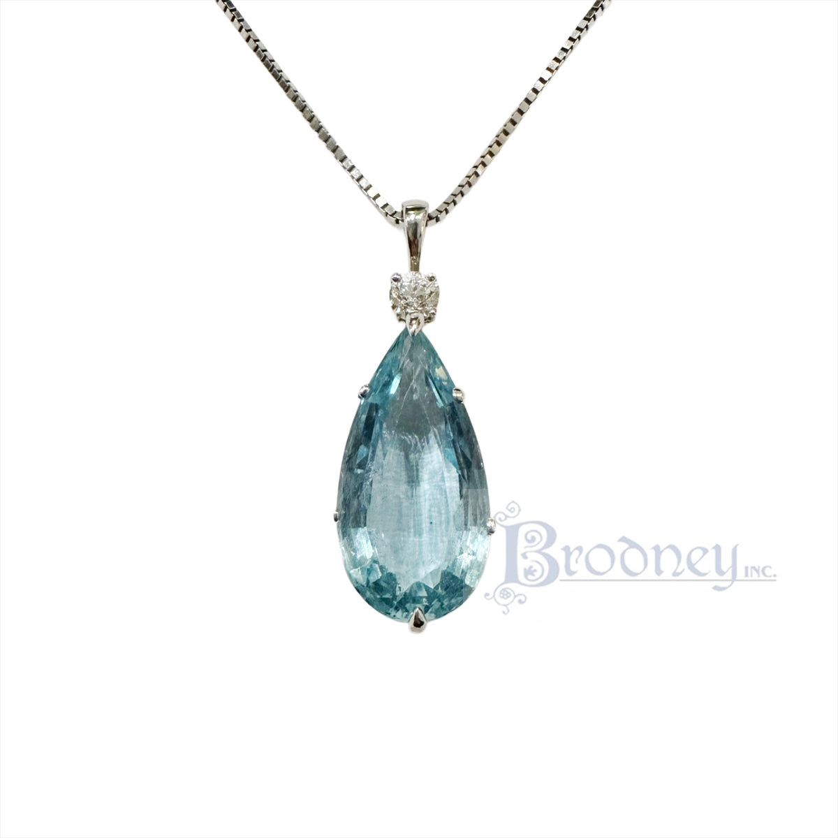 14 Kt Gold and Pear Shaped Aquamarine and Diamond Pendant – Brodney ...